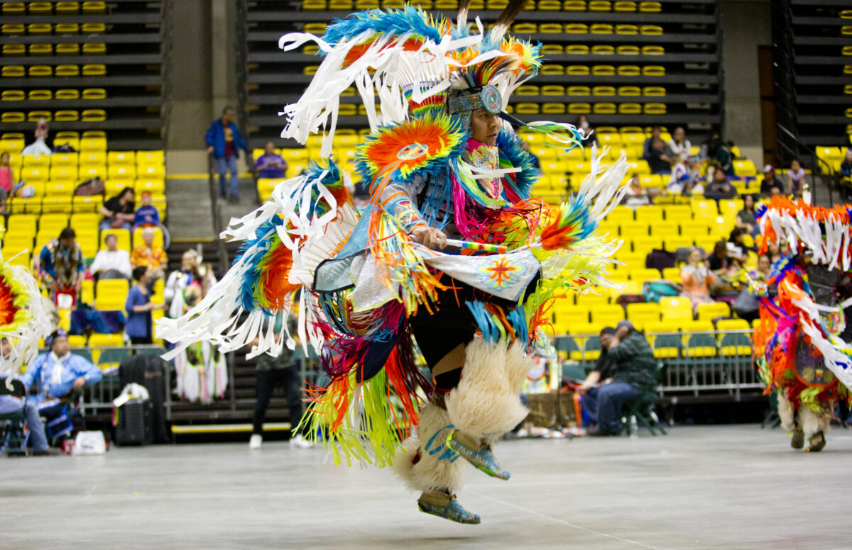 World champion hoop dancer pays forward his Navajo culture | News ...